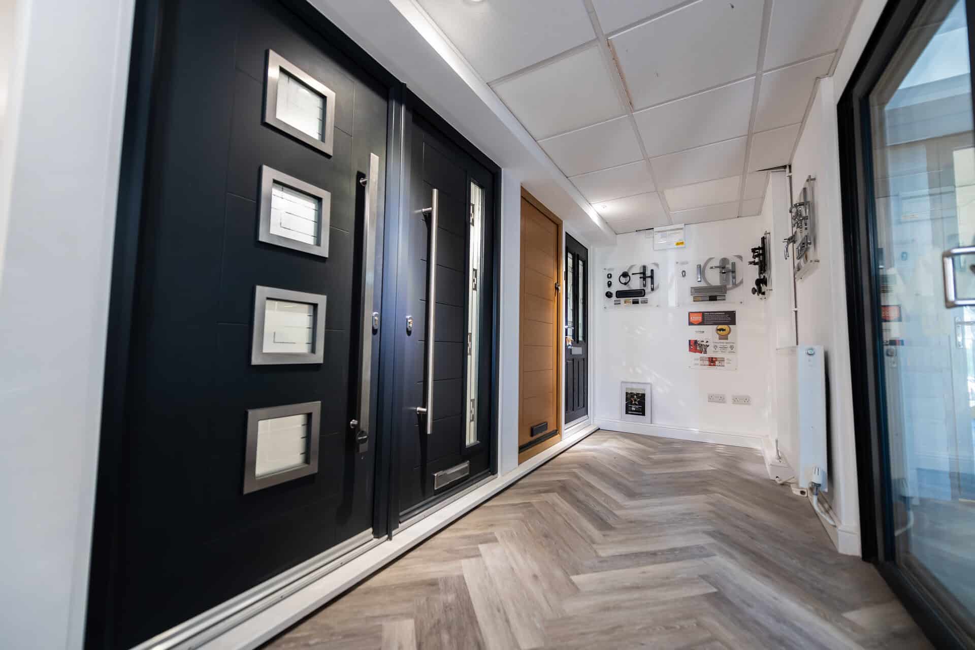 Contact Us | M&M Windows